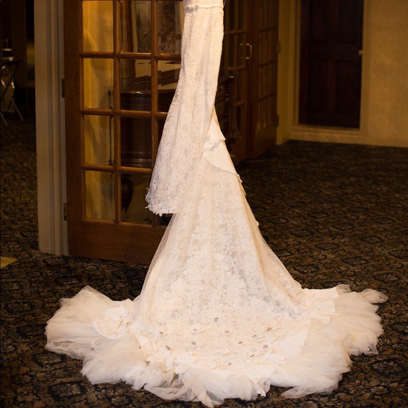 inbal Dror | Dresses | Inbal Dror Lace Wedding Dress Small Size | Poshmark